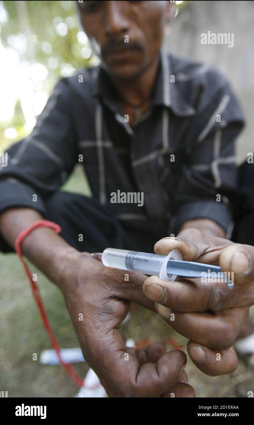 Buprenorphine injection hi-res stock photography and images - Alamy