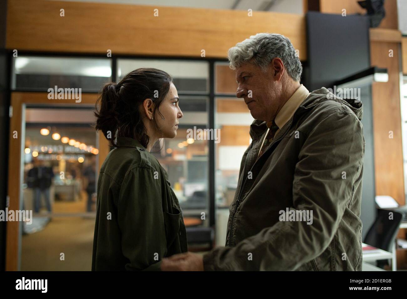 GOOD MORNING, VERONICA, (aka BOM DIA, VERONICA), from left: Taina ...