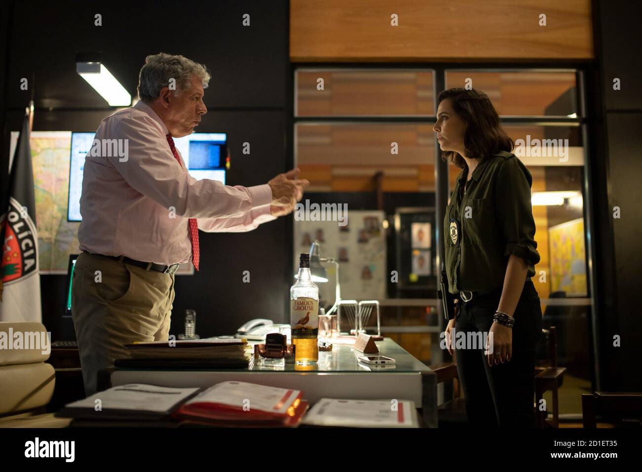 GOOD MORNING, VERONICA, (aka BOM DIA, VERONICA), from left: Antonio ...