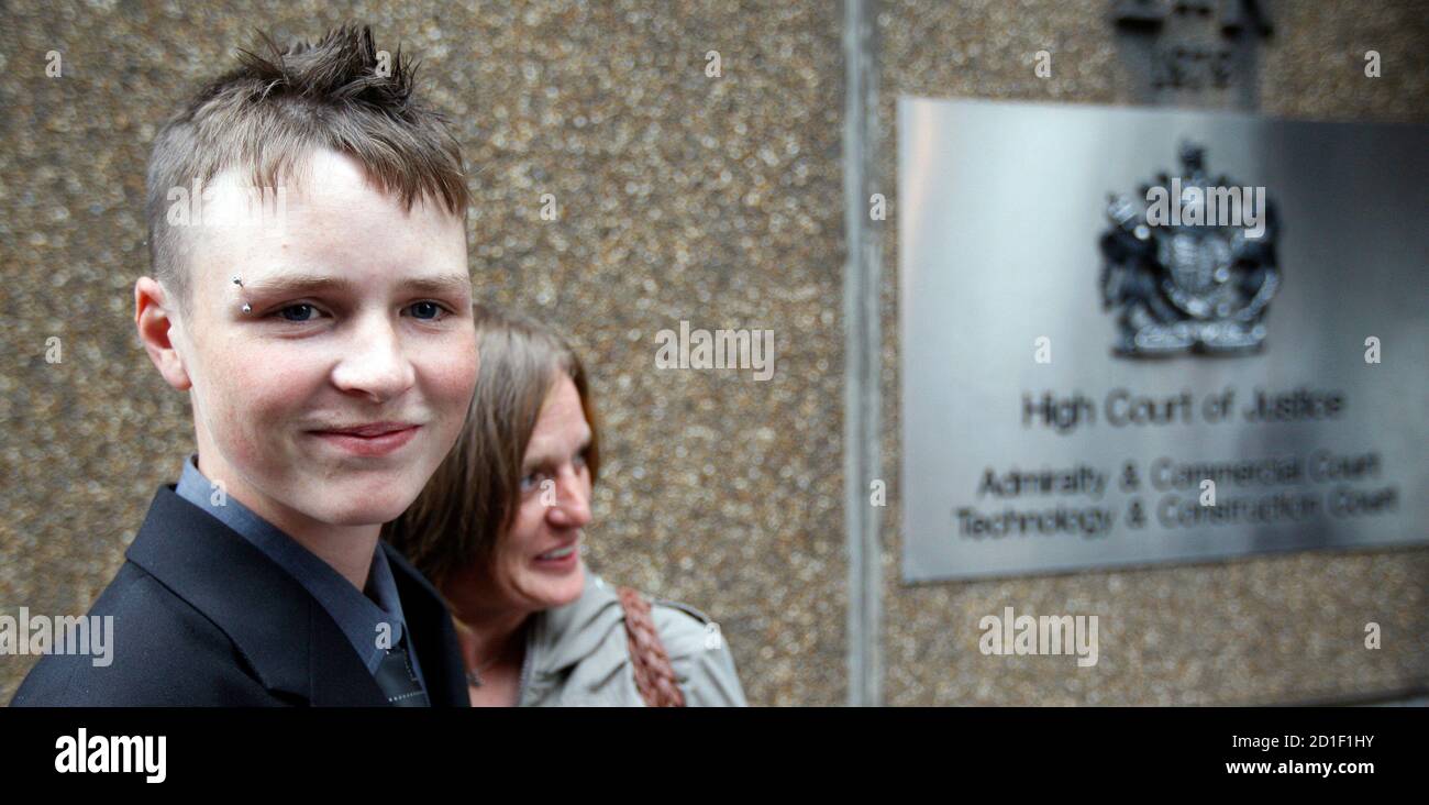 Scott young high court hi-res stock photography and images - Alamy