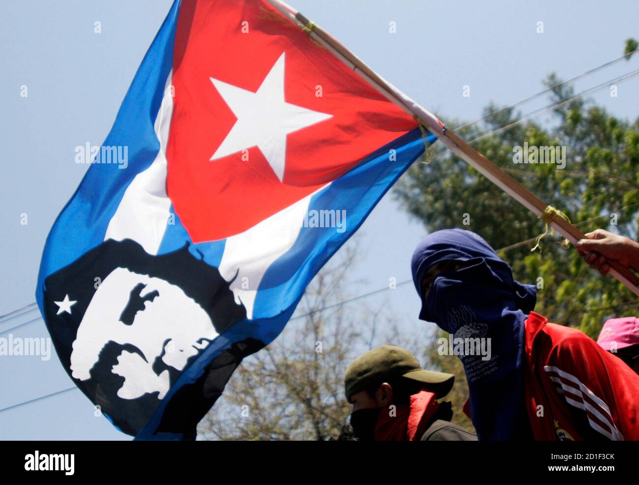 Nicaragua sandinista flag hi-res stock photography and images - Alamy