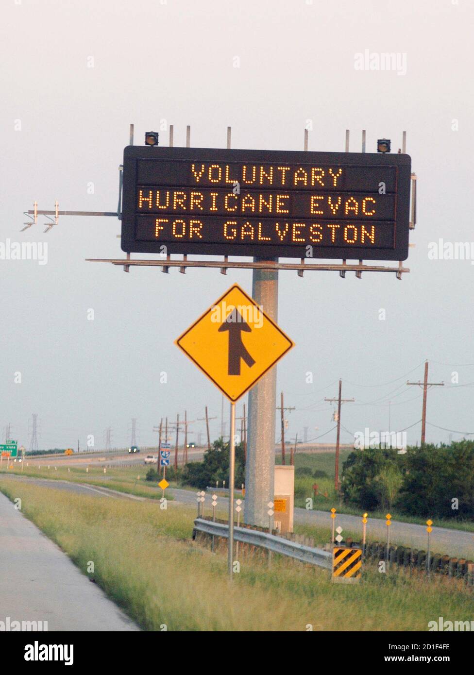 Hurricane evacuation highway hi-res stock photography and images - Alamy