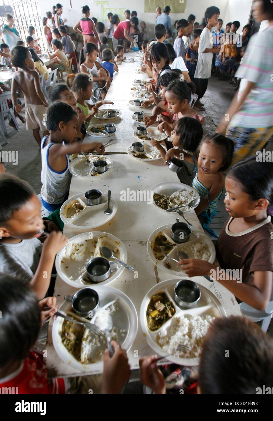 Philippines slum church hi-res stock photography and images - Alamy