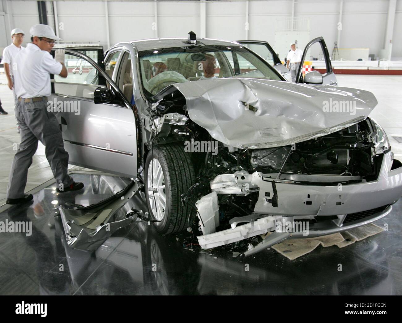 Car crash test facility hi-res stock photography and images - Alamy