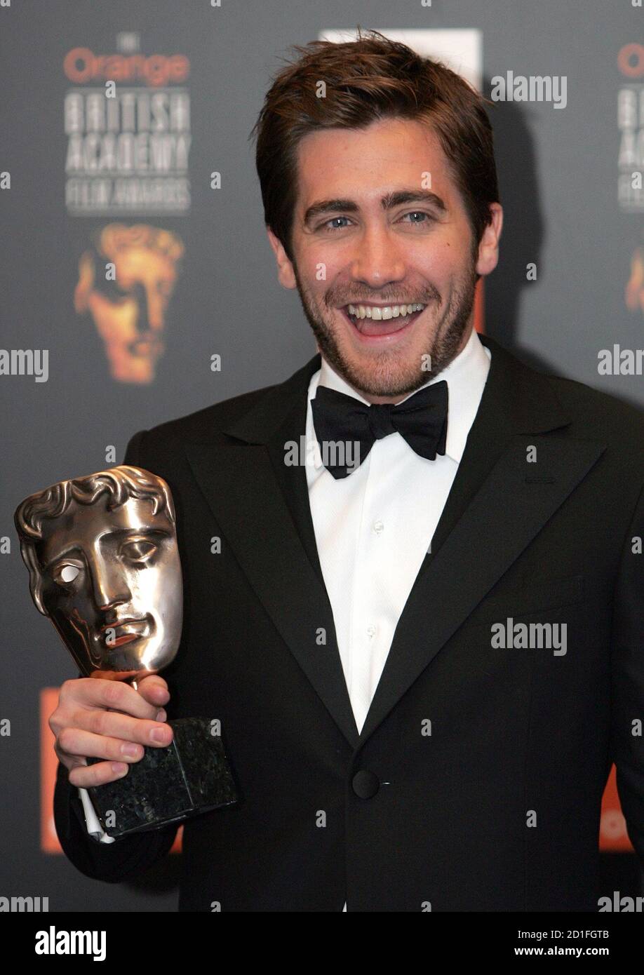 British academy film awards trophy hi-res stock photography and images ...