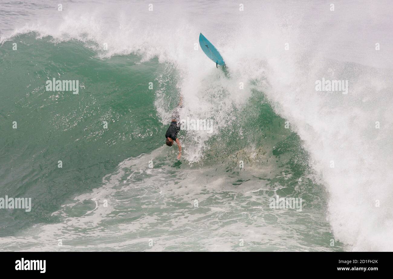 Surfers in the 80s hi-res stock photography and images - Alamy