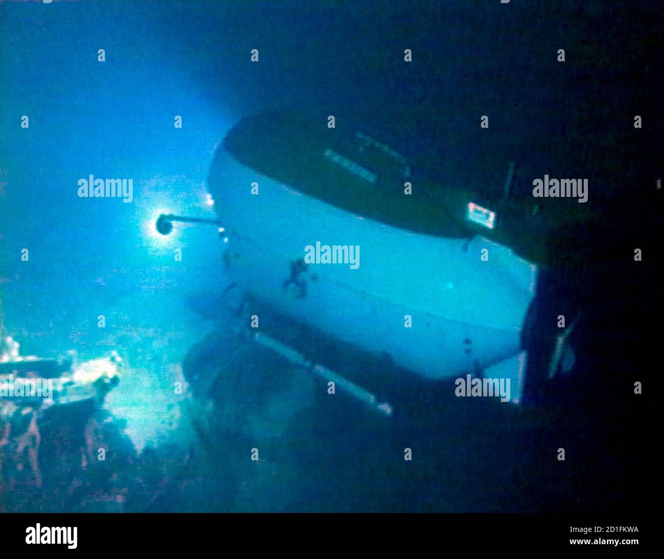 Russia flag north pole hi-res stock photography and images - Alamy