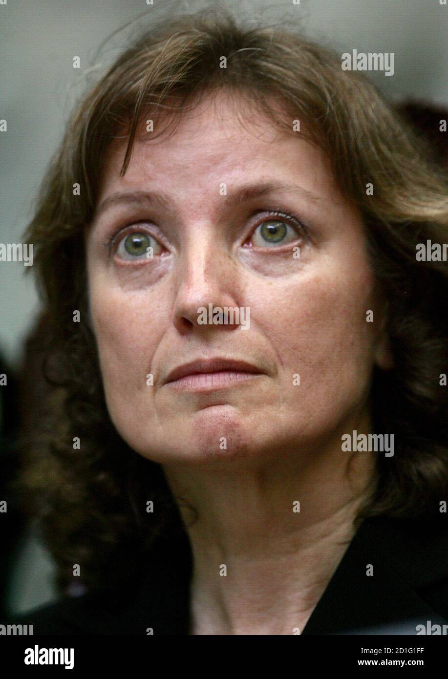 Velasquez palace hi-res stock photography and images - Alamy