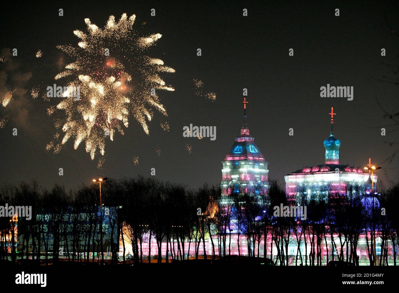 Harbin ice festival and fireworks hi-res stock photography and images ...