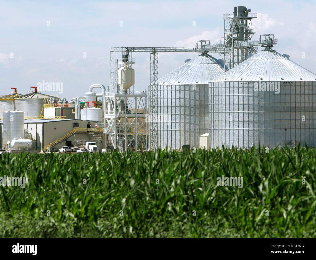 Giant Silos High Resolution Stock Photography and Images - Alamy
