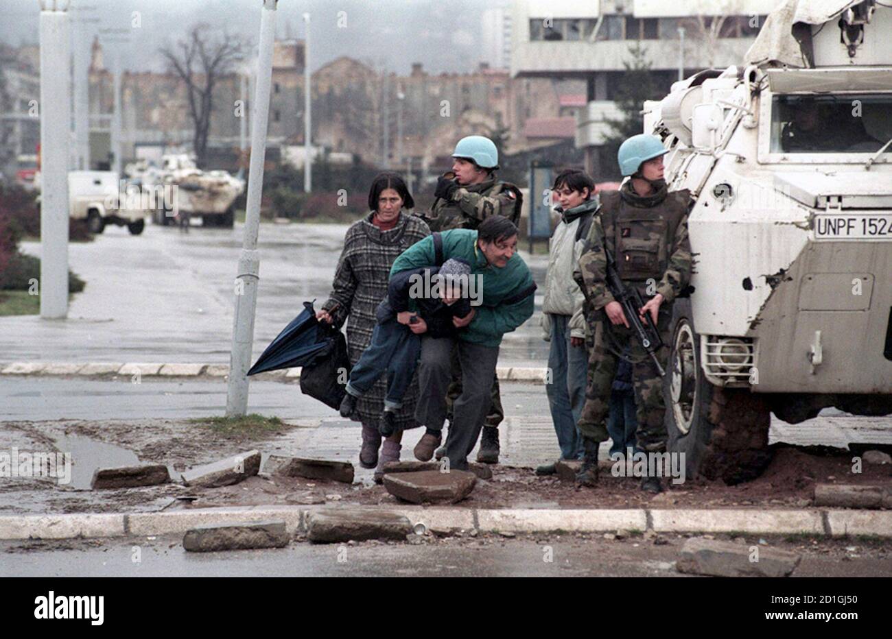 Siege of sarajevo sniper hi-res stock photography and images - Alamy