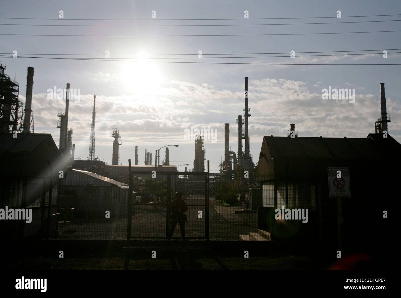 Worlds Largest Oil Refinery High Resolution Stock Photography and ...