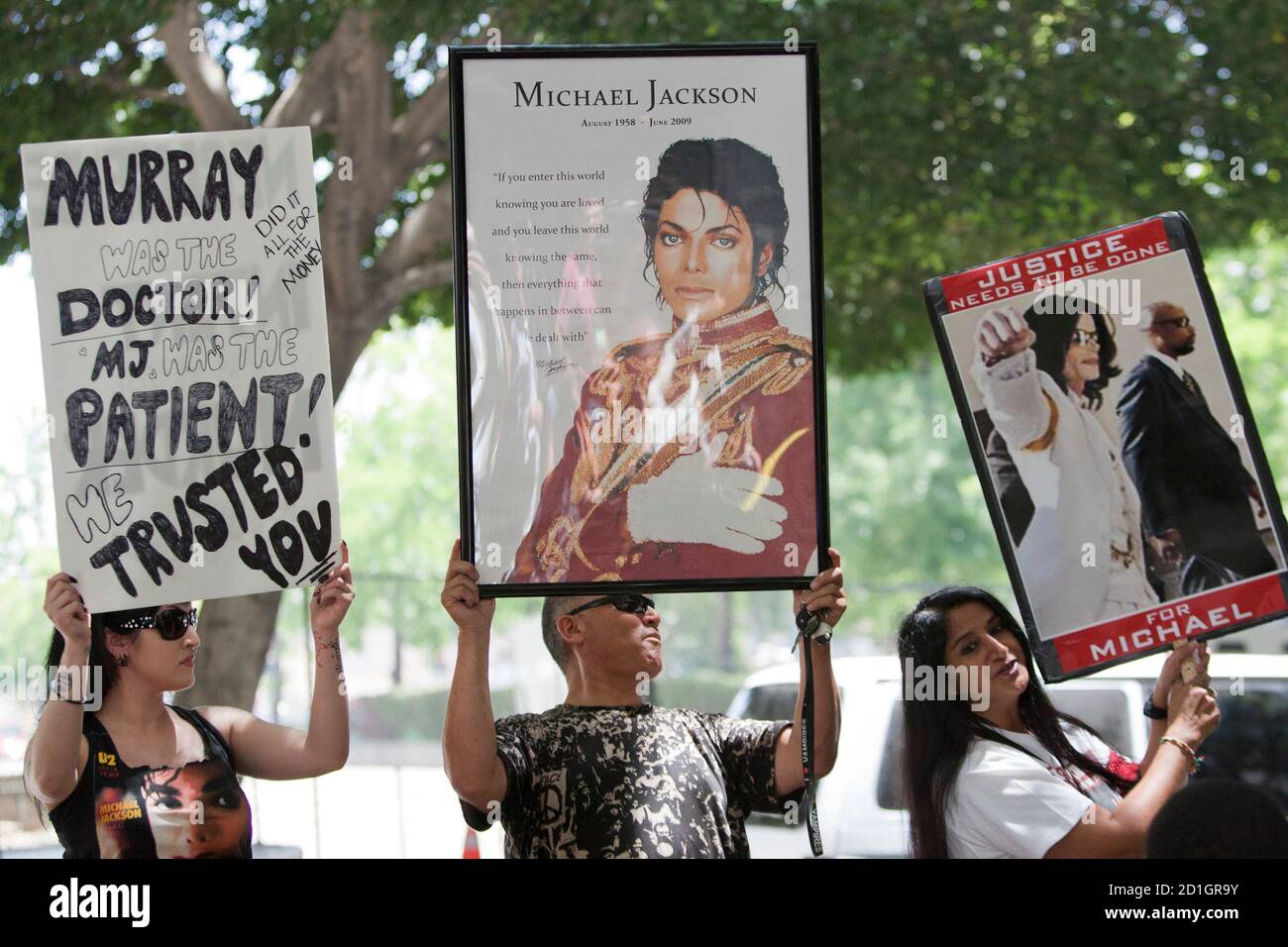 Michael jackson protest hi-res stock photography and images - Alamy