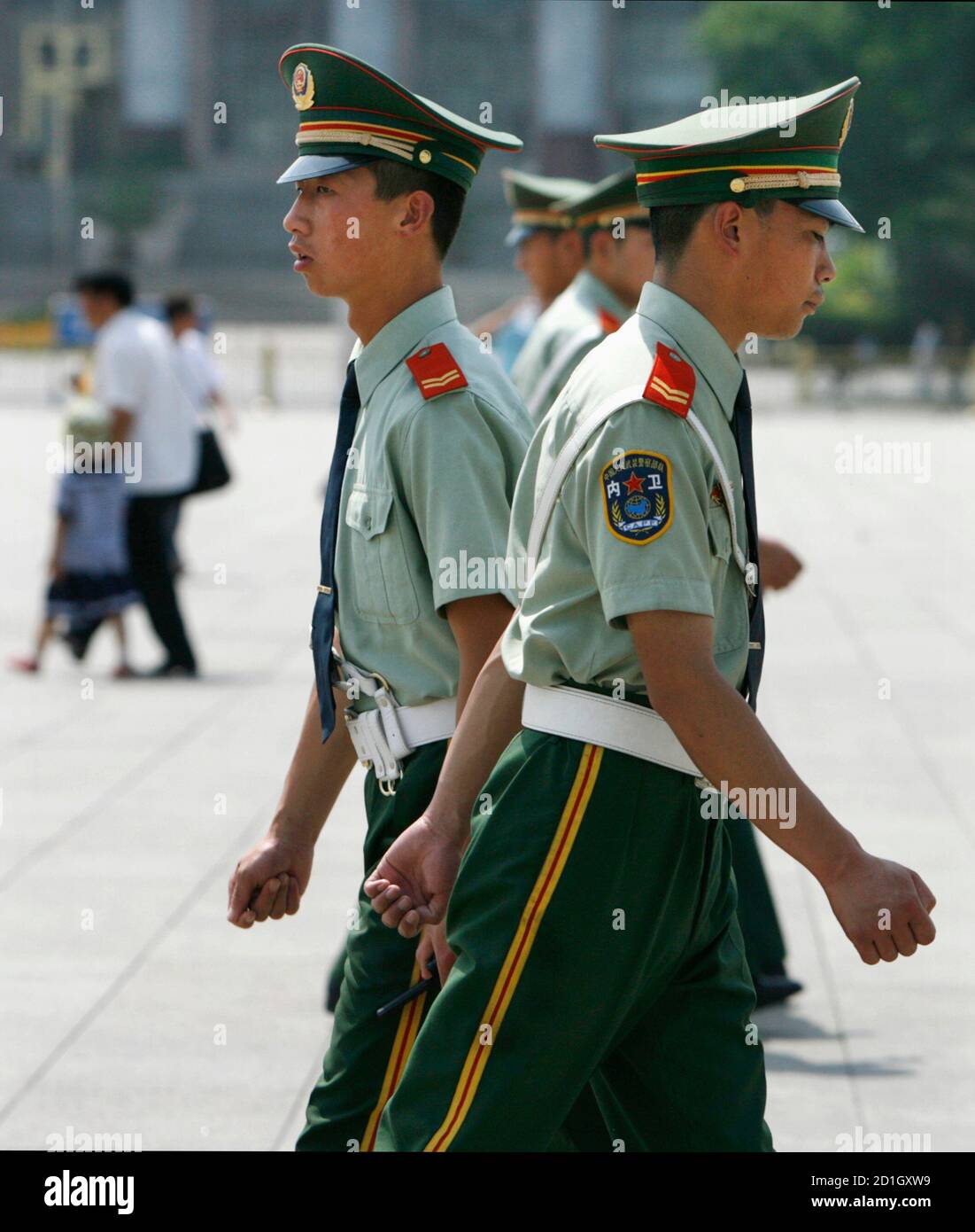 Tiananmen square 1989 tanks hi-res stock photography and images - Alamy