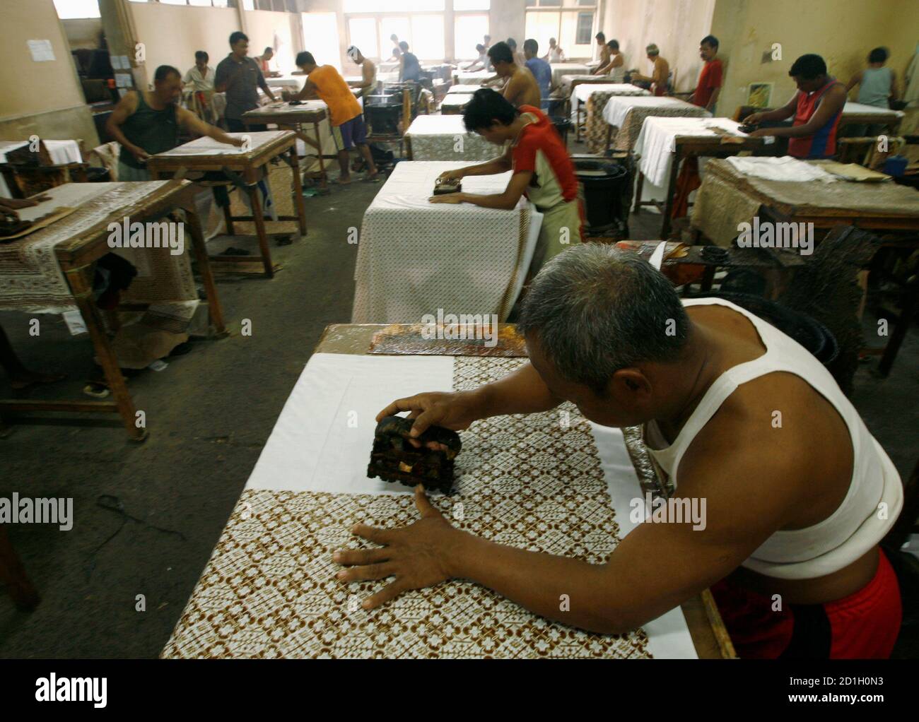 Javanese clothing hi-res stock photography and images - Alamy