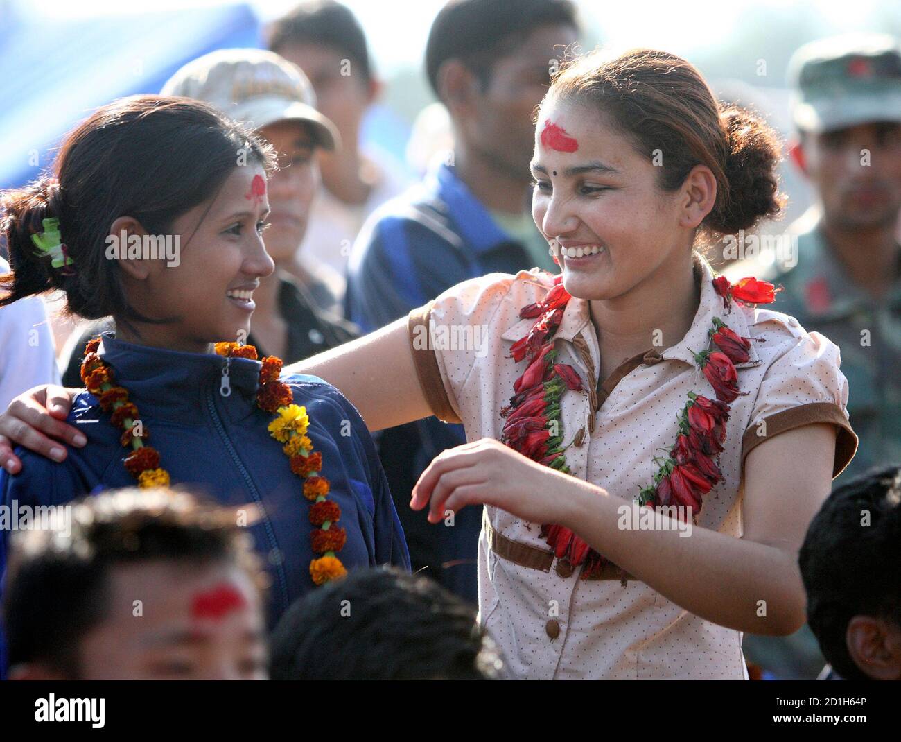 100 shards hi-res stock photography and images - Alamy