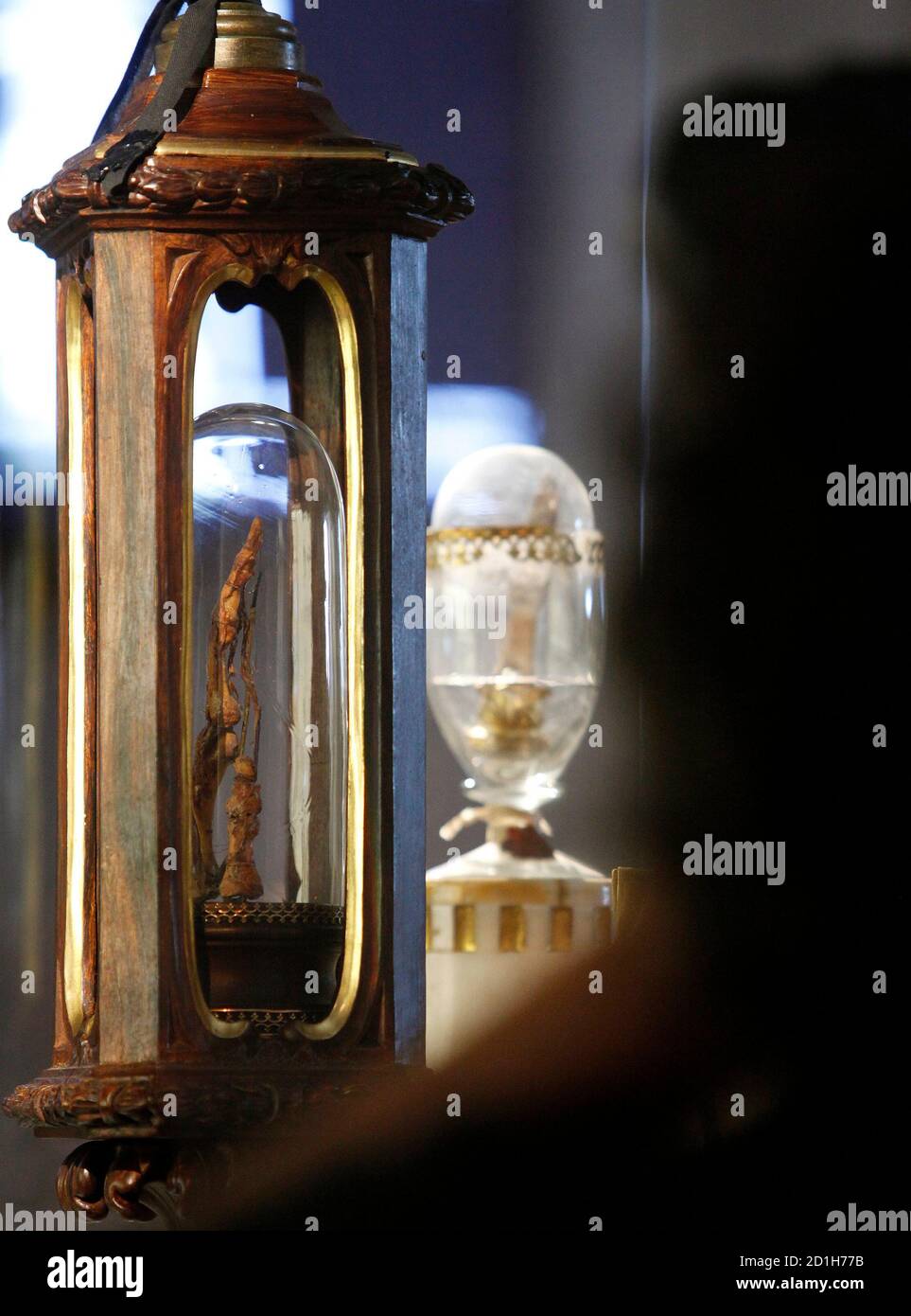 Reliquary picture hi-res stock photography and images - Alamy
