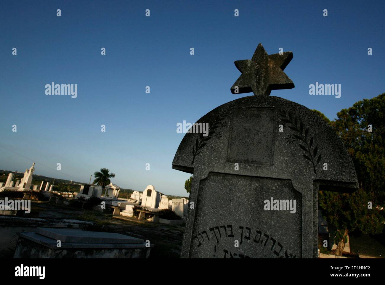 Cuban jewish hi-res stock photography and images - Alamy