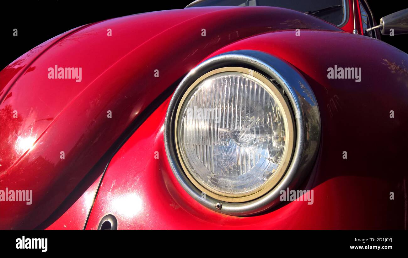 Front light from a vintage car Stock Photo - Alamy