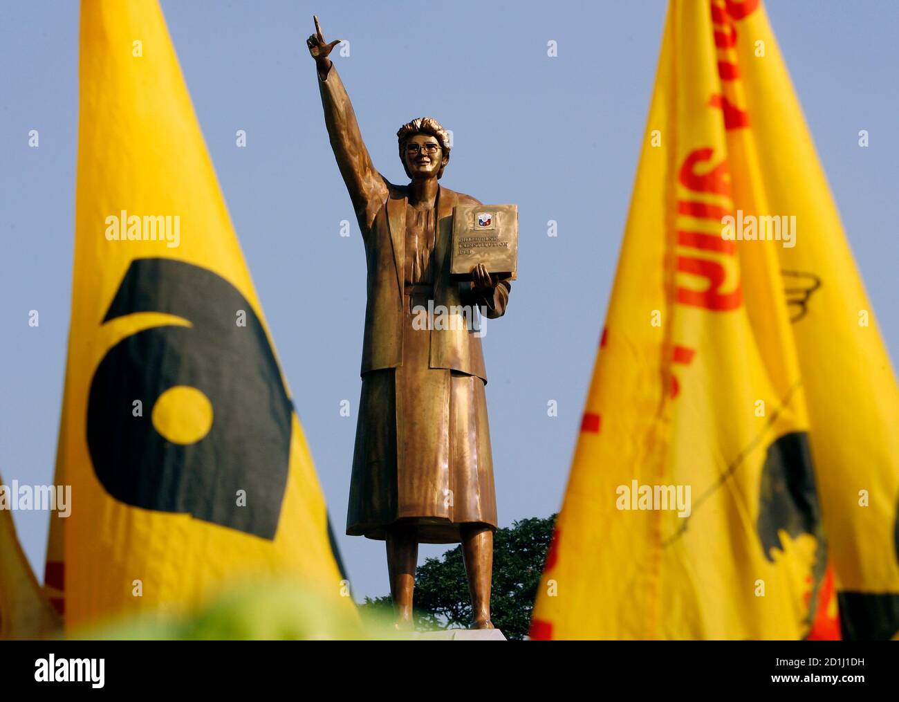 Ninoy Aquino Monument High Resolution Stock Photography and Images - Alamy