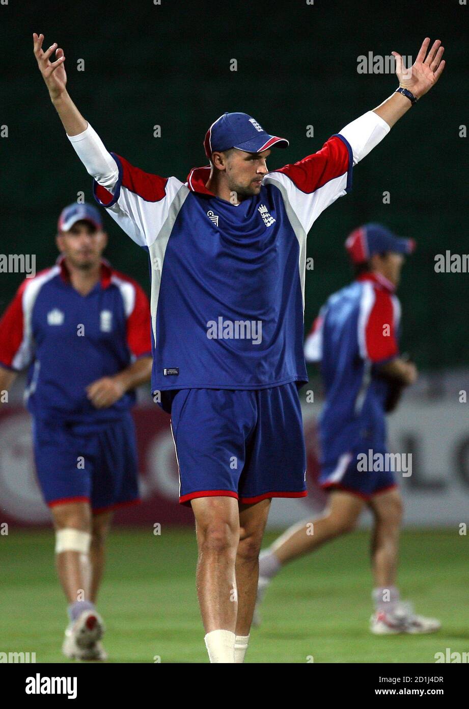 Cricket michael yardy hi-res stock photography and images - Alamy