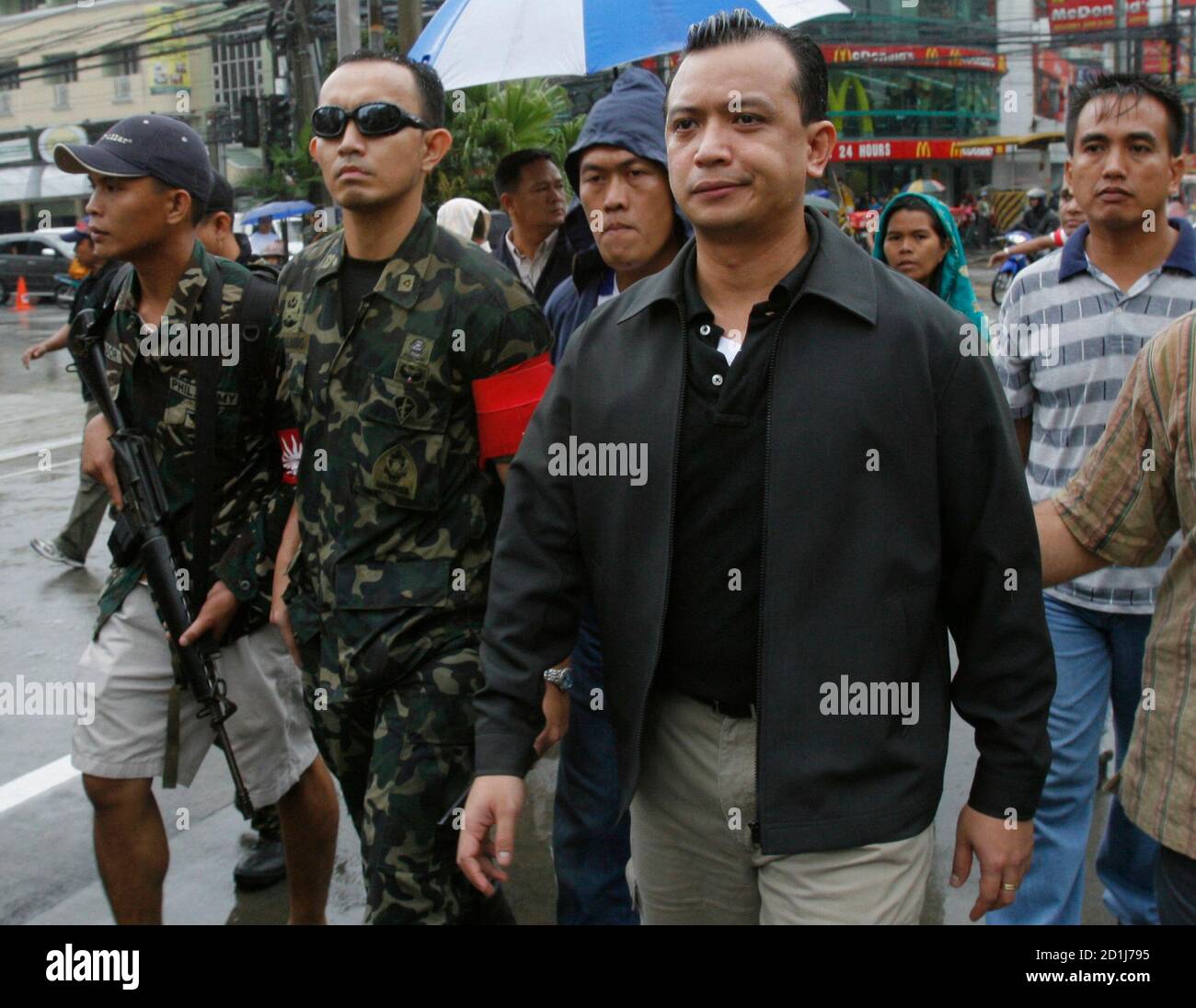 Armoured doors hi-res stock photography and images - Alamy