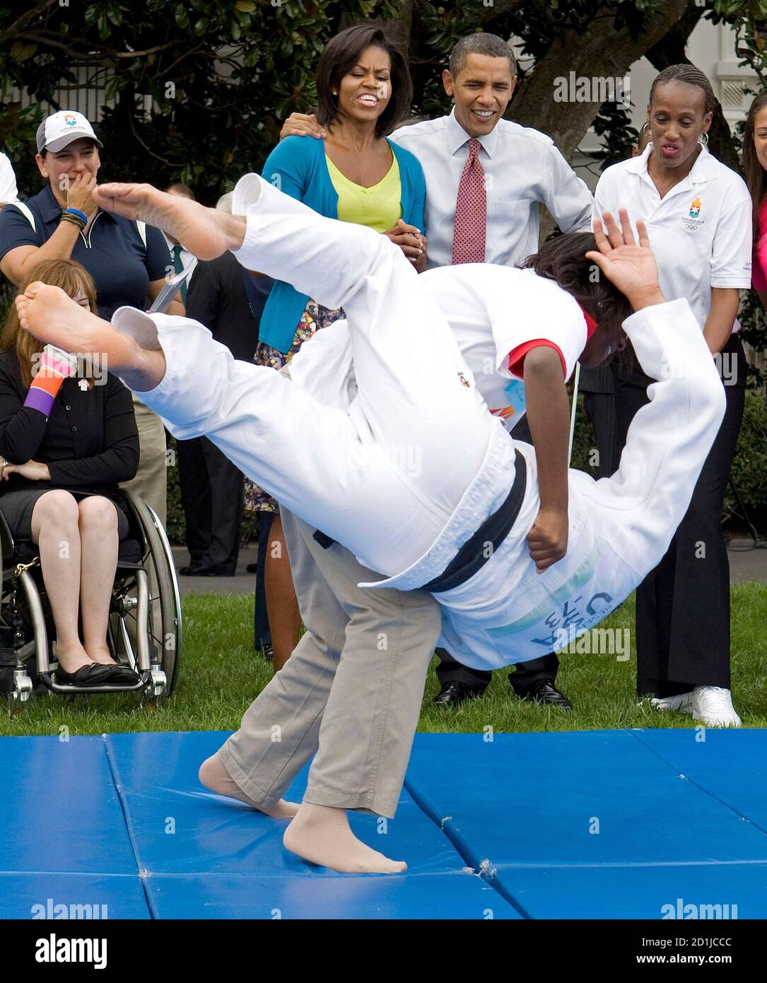 Judo demonstration during hi-res stock photography and images - Alamy