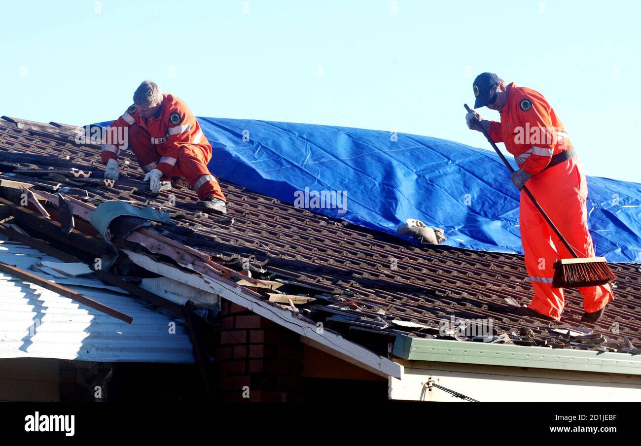 Australian emergency workers hi-res stock photography and images - Alamy