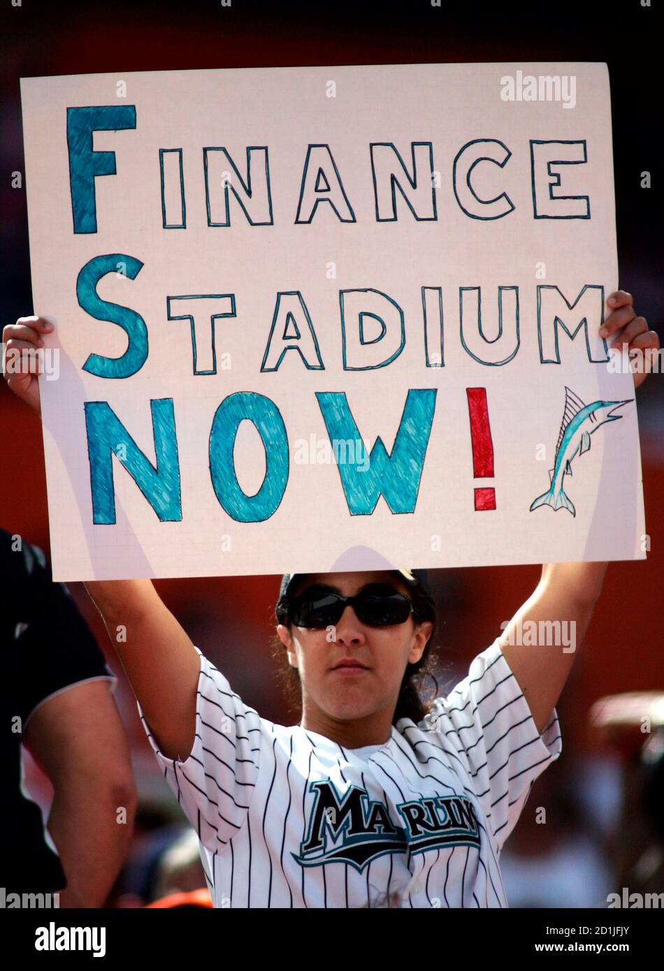 Dolphin fan hi-res stock photography and images - Alamy