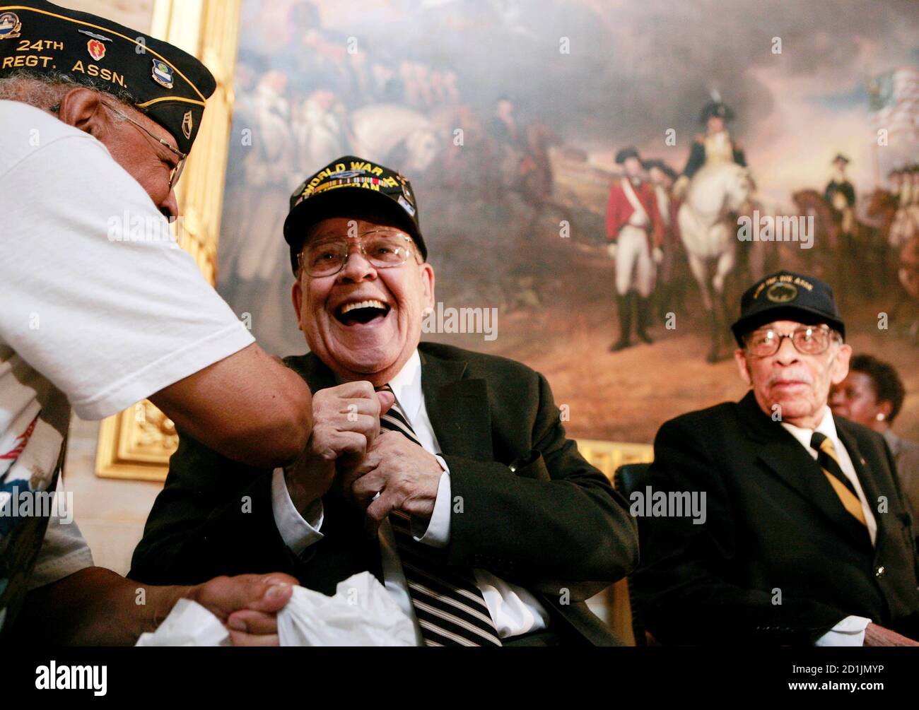 370th infantry hi-res stock photography and images - Alamy