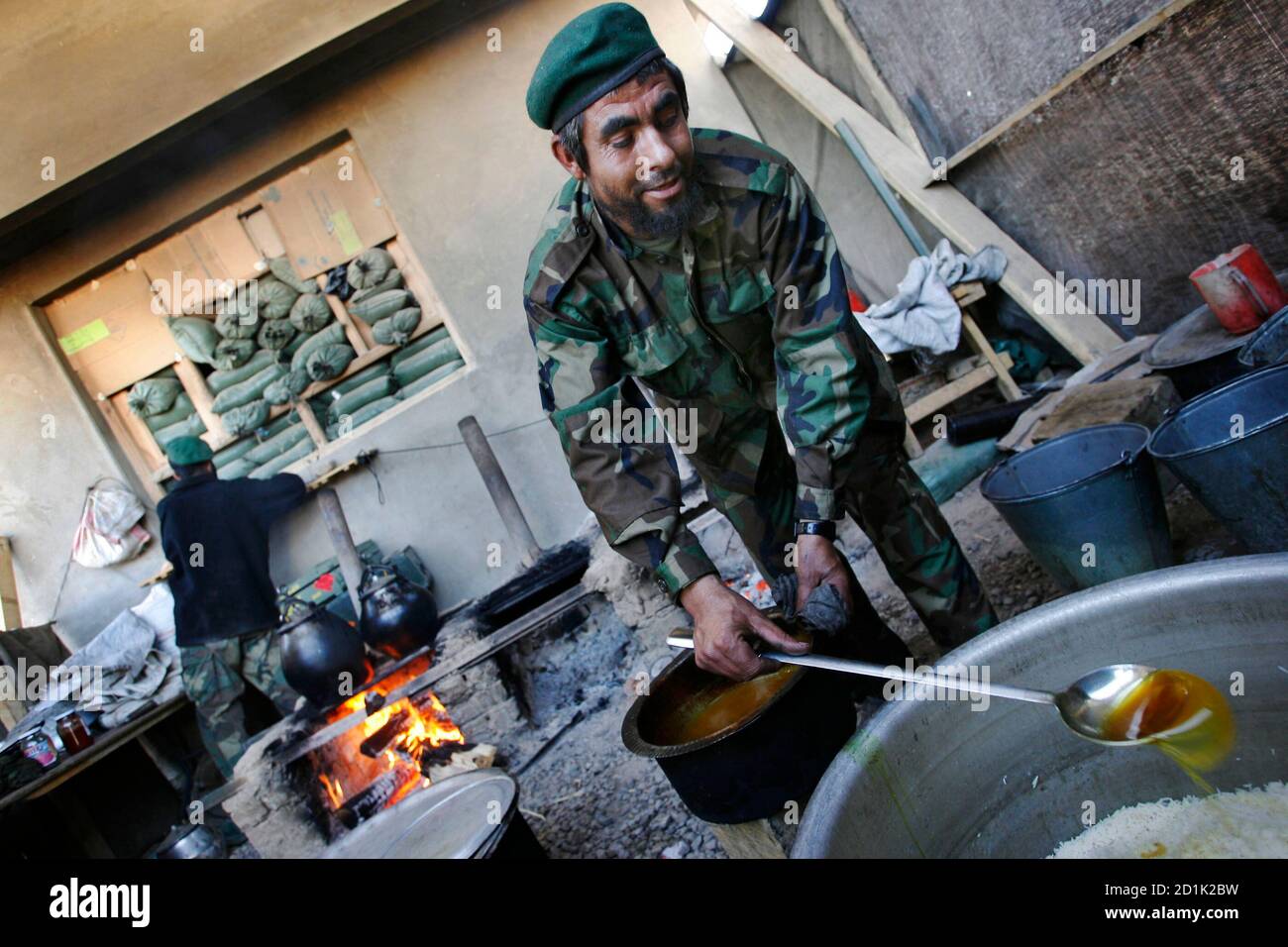 Army Base Kitchen High Resolution Stock Photography and Images - Alamy