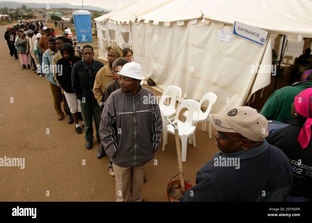 1994 election queue hi-res stock photography and images - Alamy