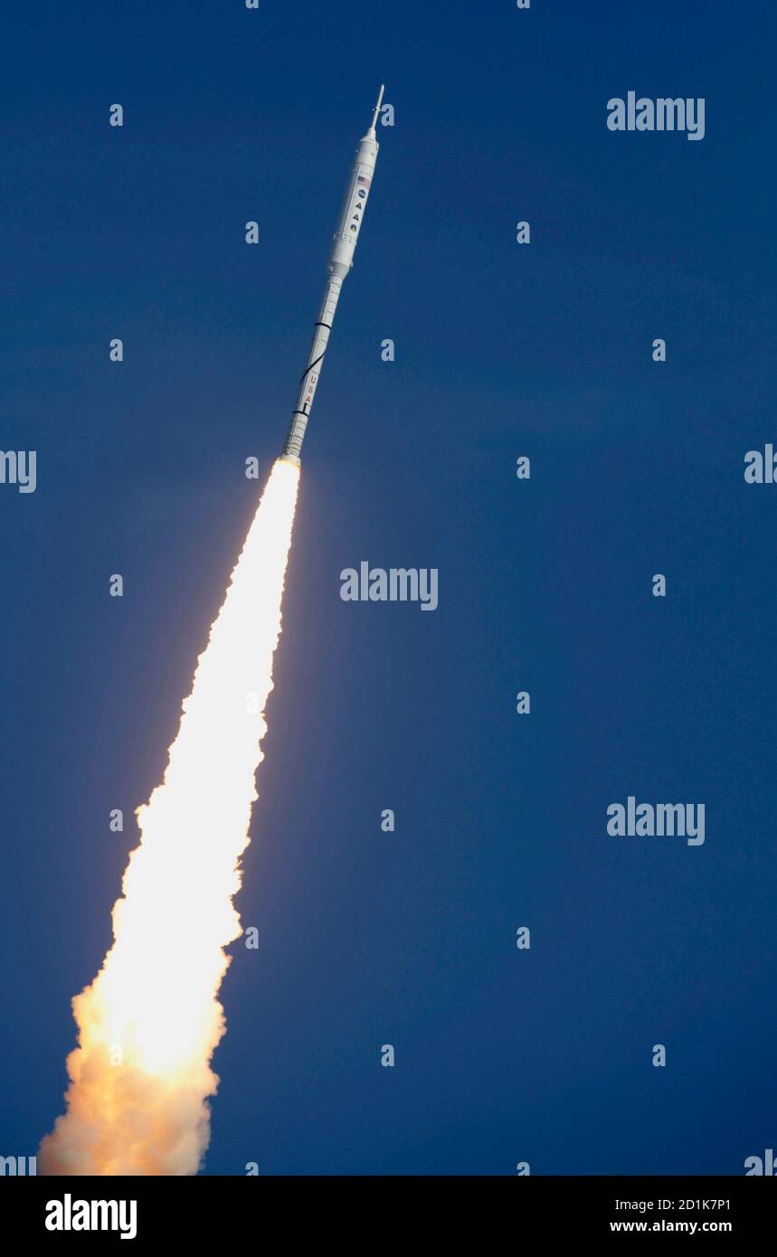 Manned spaceflight hi-res stock photography and images - Alamy