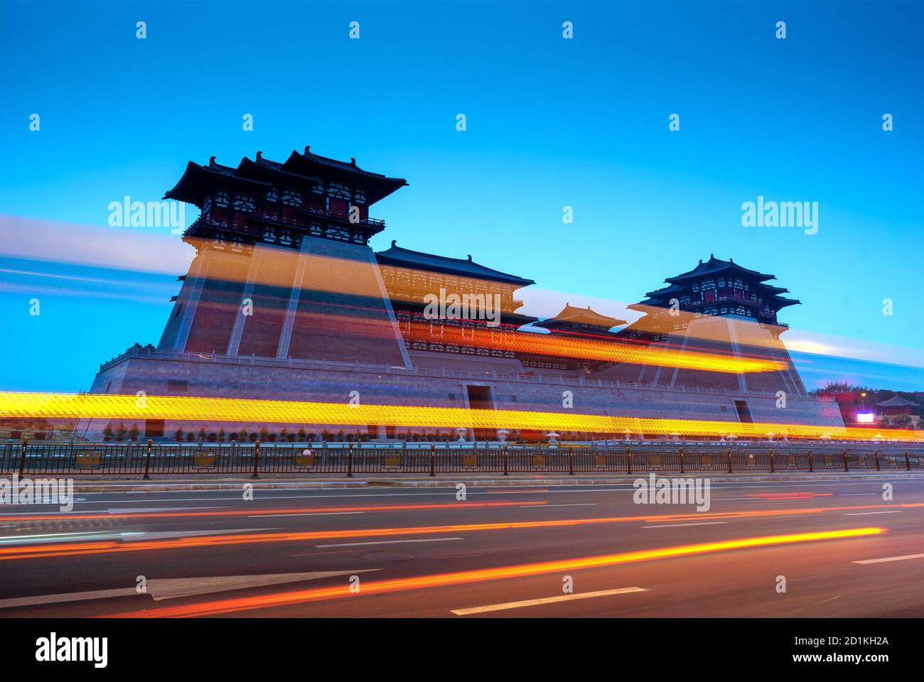 Yingtian Gate is the south gate of Luoyang City in the Sui and Tang ...