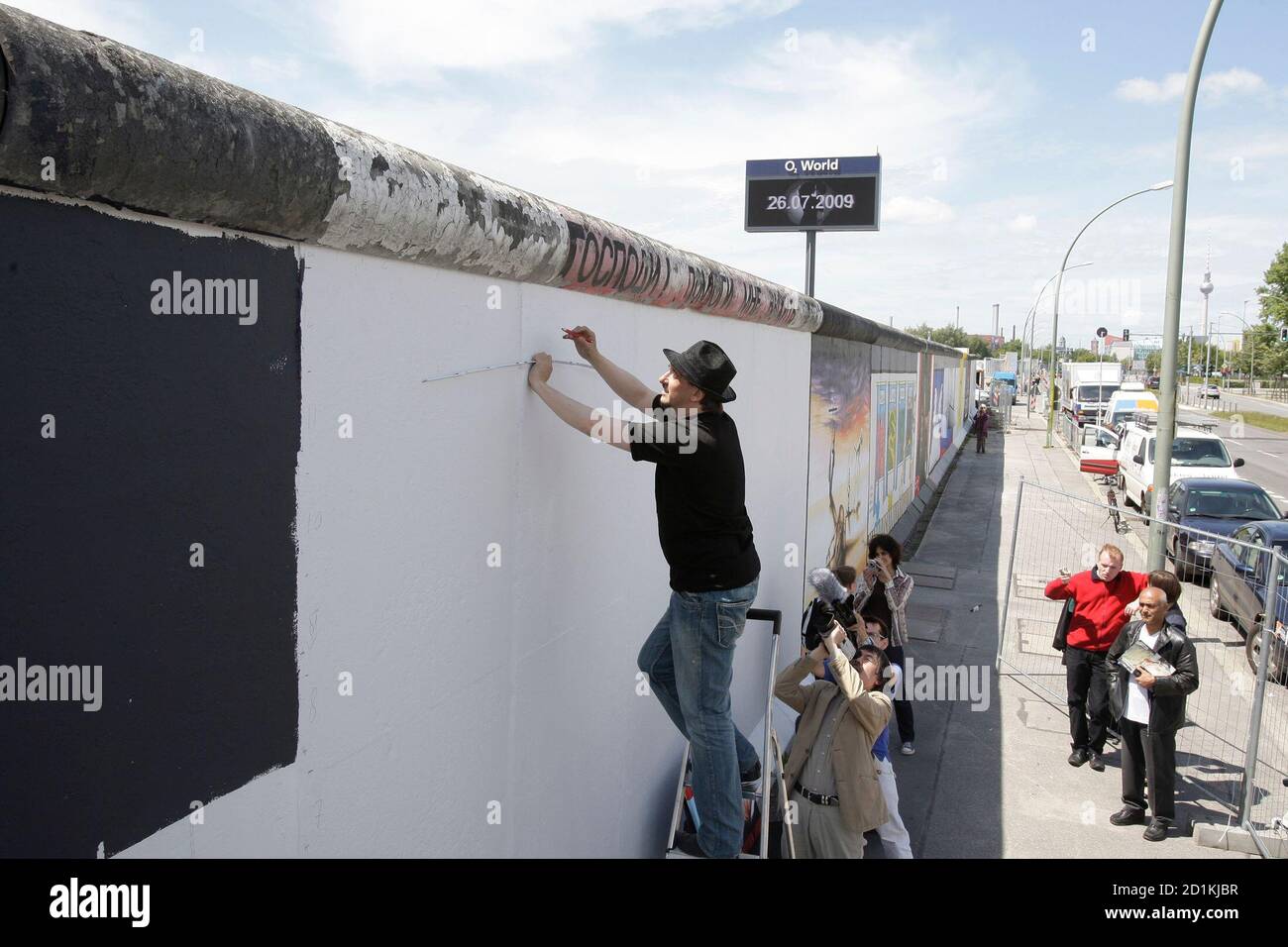 Kissing Honecker On The Berlin Wall High Resolution Stock Photography ...