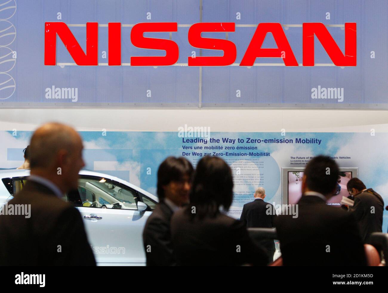 Nissan stand hi-res stock photography and images - Alamy