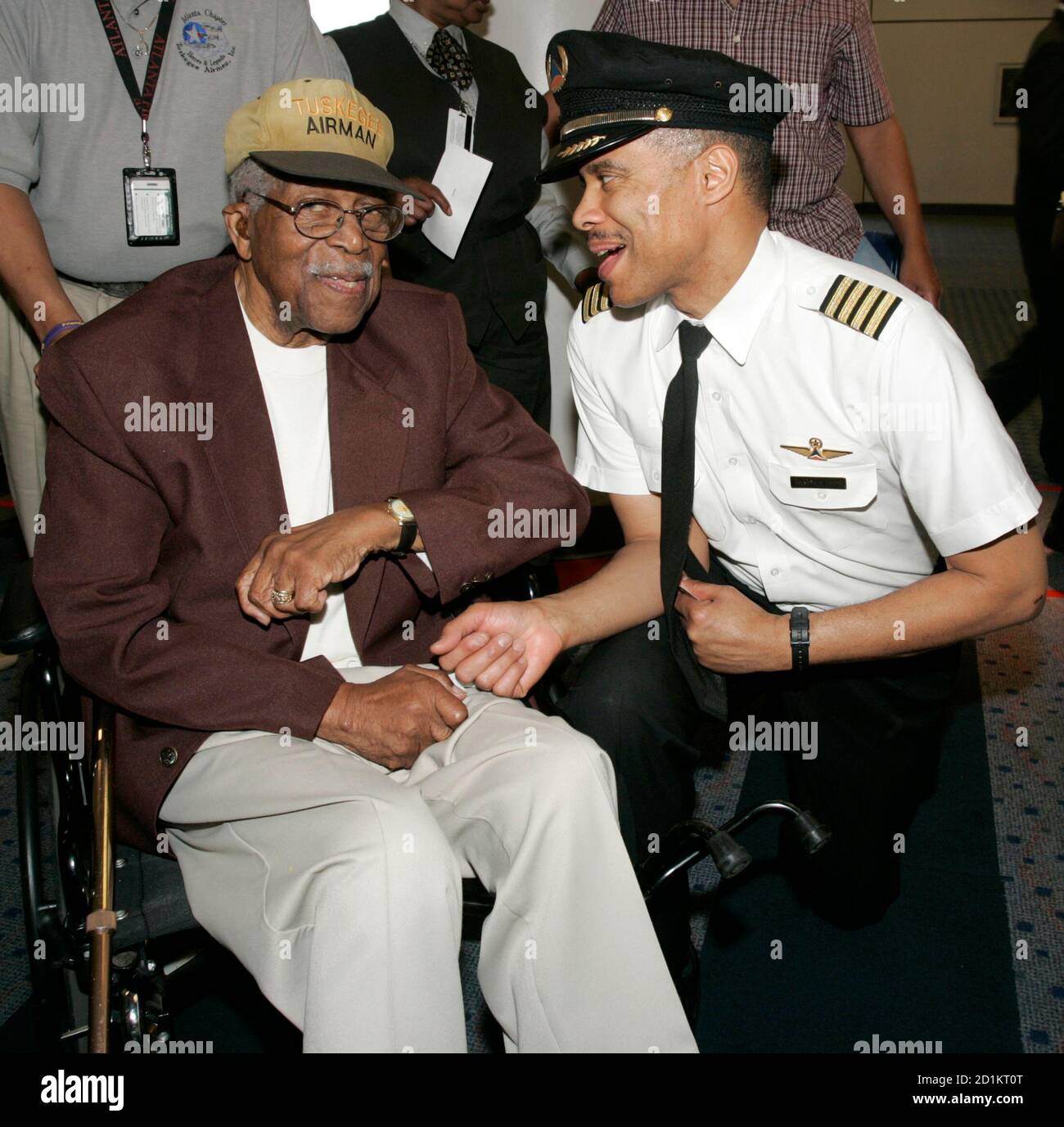 Ga airman hi-res stock photography and images - Alamy