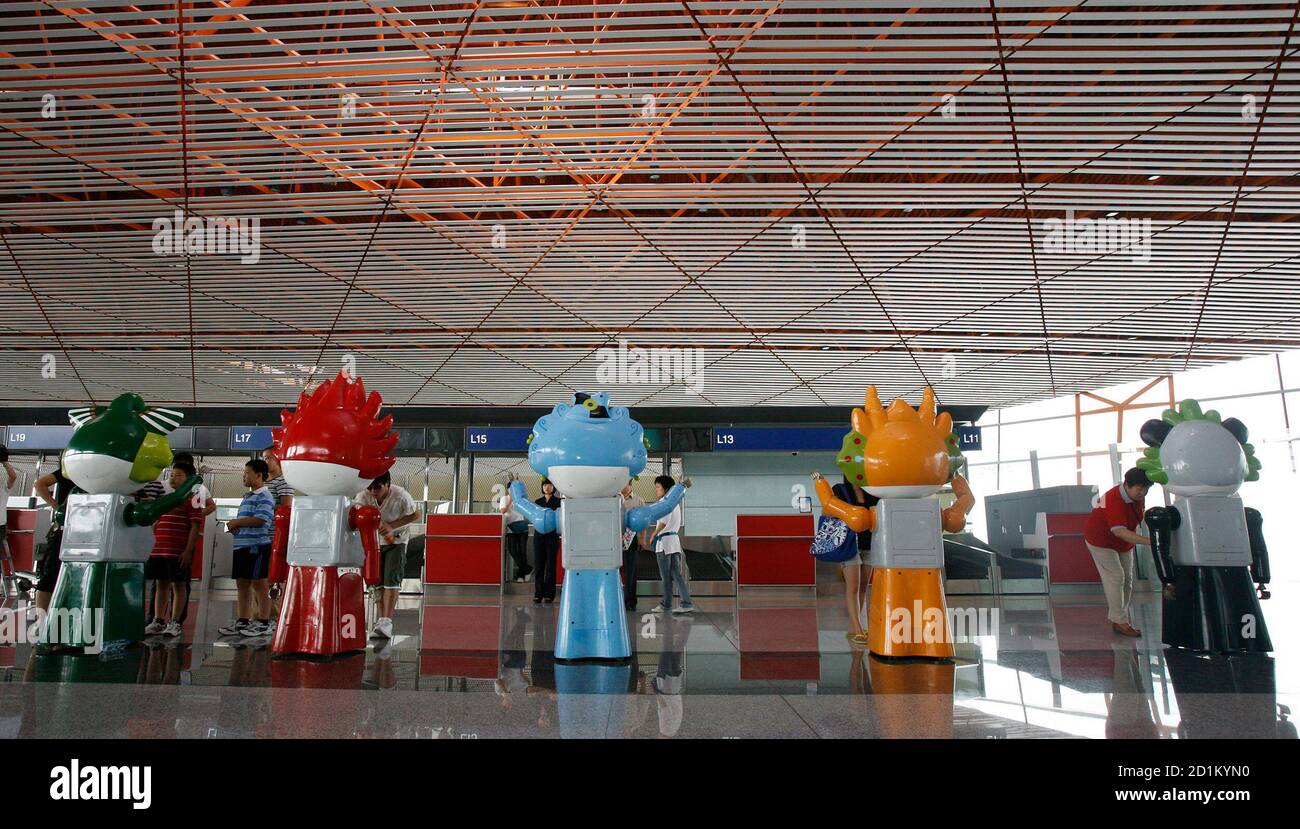 Fuwa mascots beijing 2008 hi-res stock photography and images - Alamy