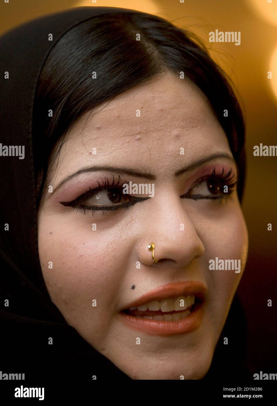 Faces of a country hi-res stock photography and images - Alamy