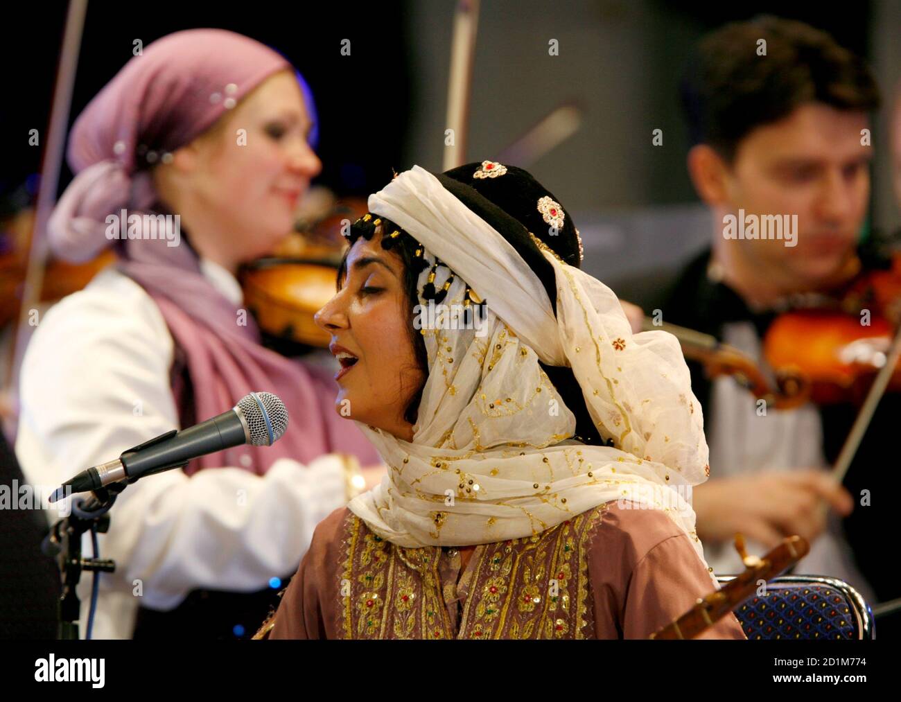 Iranian musician and singer hi-res stock photography and images - Alamy