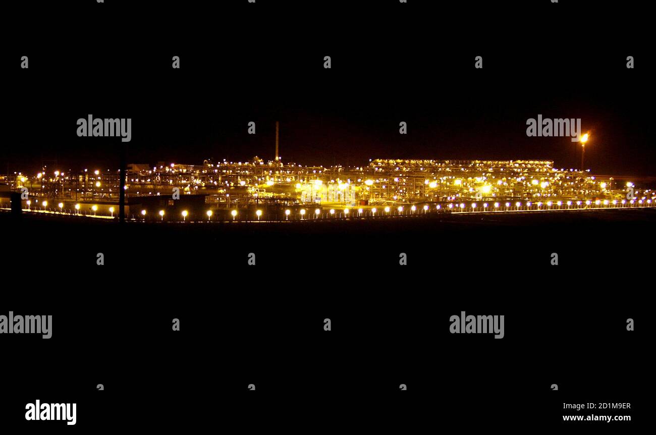 Saudi arabia night in desert hi-res stock photography and images - Alamy