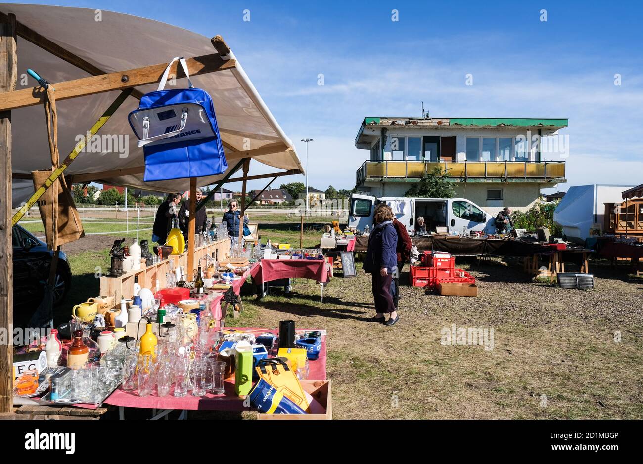 Berlin, Germany. 04th Oct, 2020. The Oldthing giant flea market at the ...