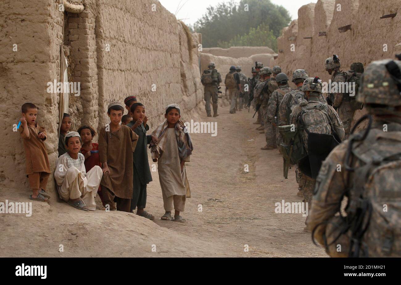 101st division artillery hi-res stock photography and images - Alamy