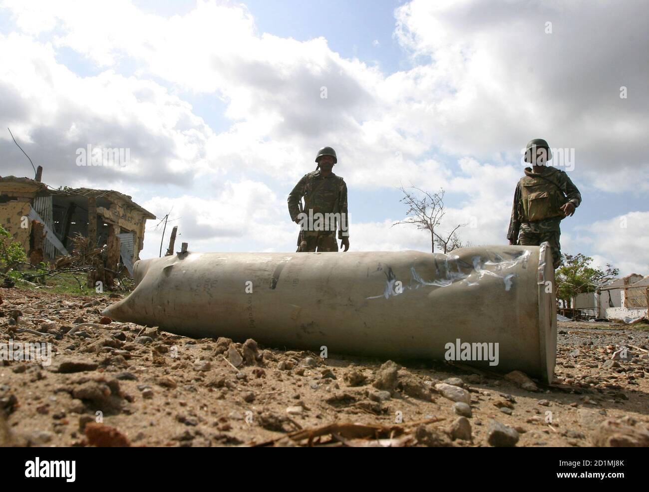 122mm hi-res stock photography and images - Alamy