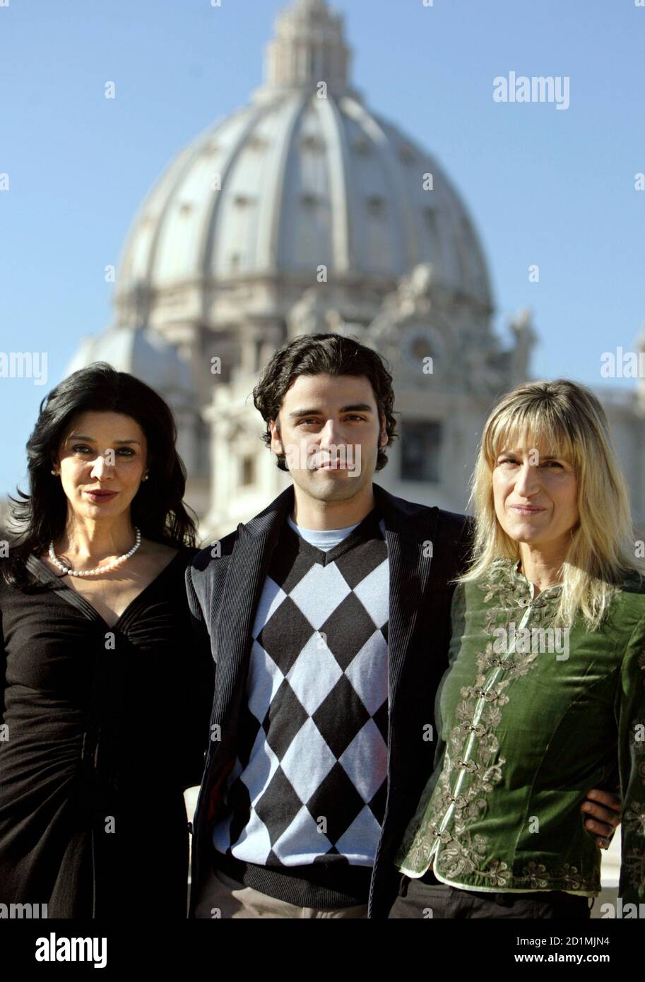 Elizabeth Prior High Resolution Stock Photography and Images - Alamy