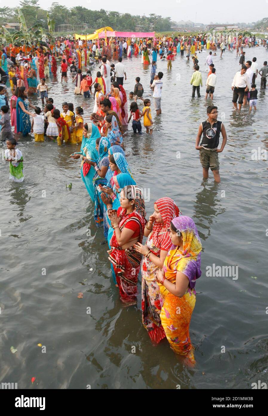 Mahananda river, india hi-res stock photography and images - Alamy