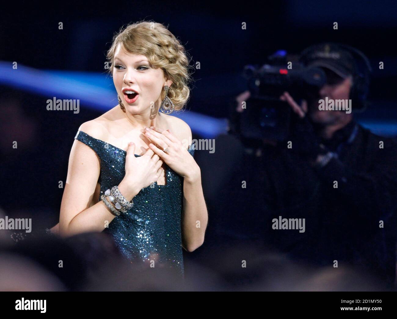 Fearless society hi-res stock photography and images - Alamy