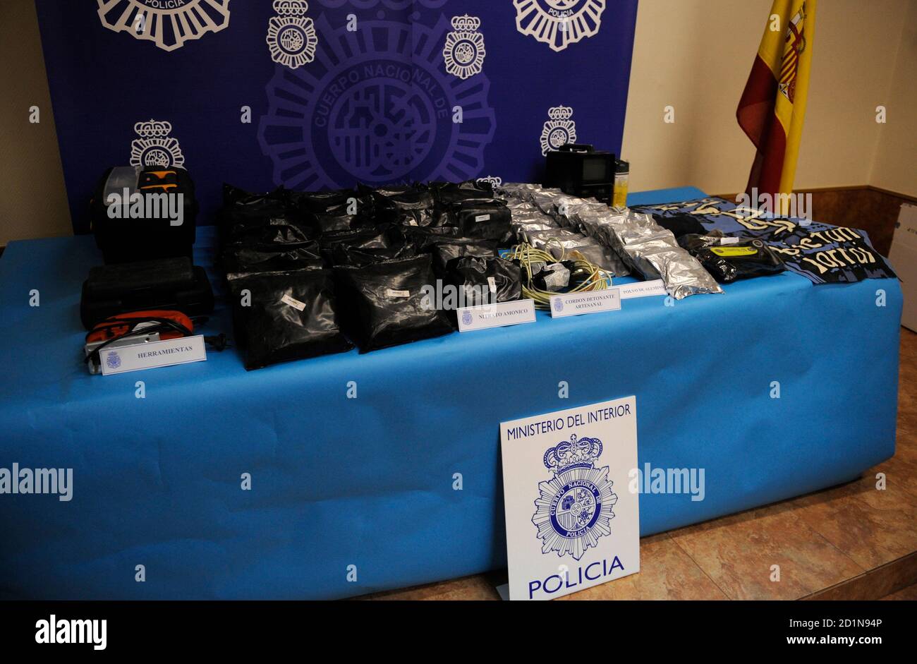 Spanish local police station hi-res stock photography and images - Alamy