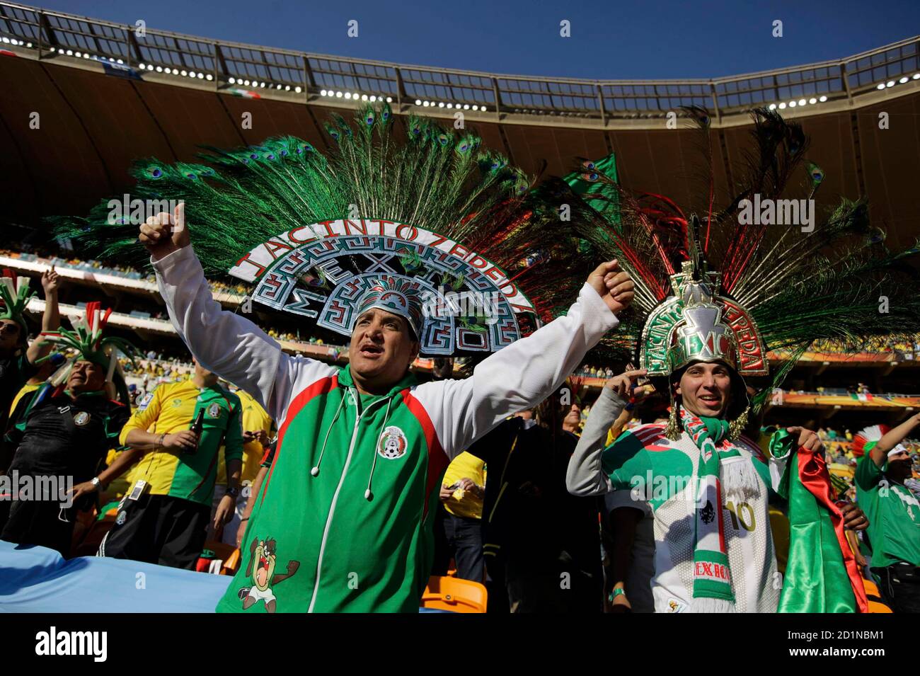 Aztec stadium mexico hi-res stock photography and images - Alamy