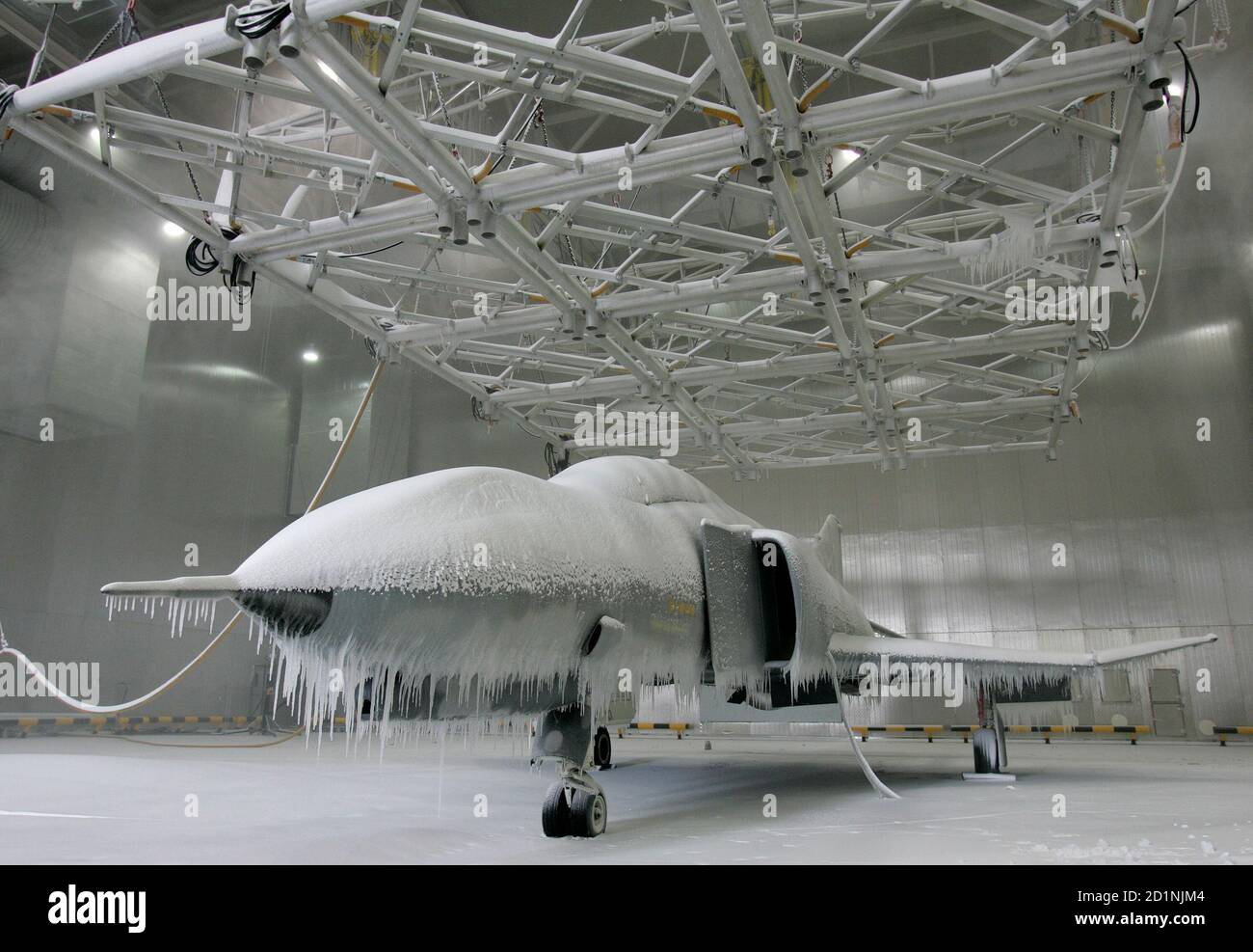 Picture completion test hi-res stock photography and images - Alamy